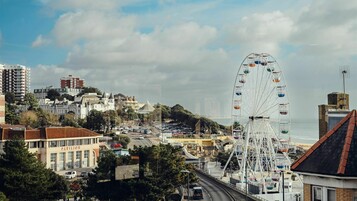 FIVE ARE BACK! | Welcome to Bournemouth International Centre